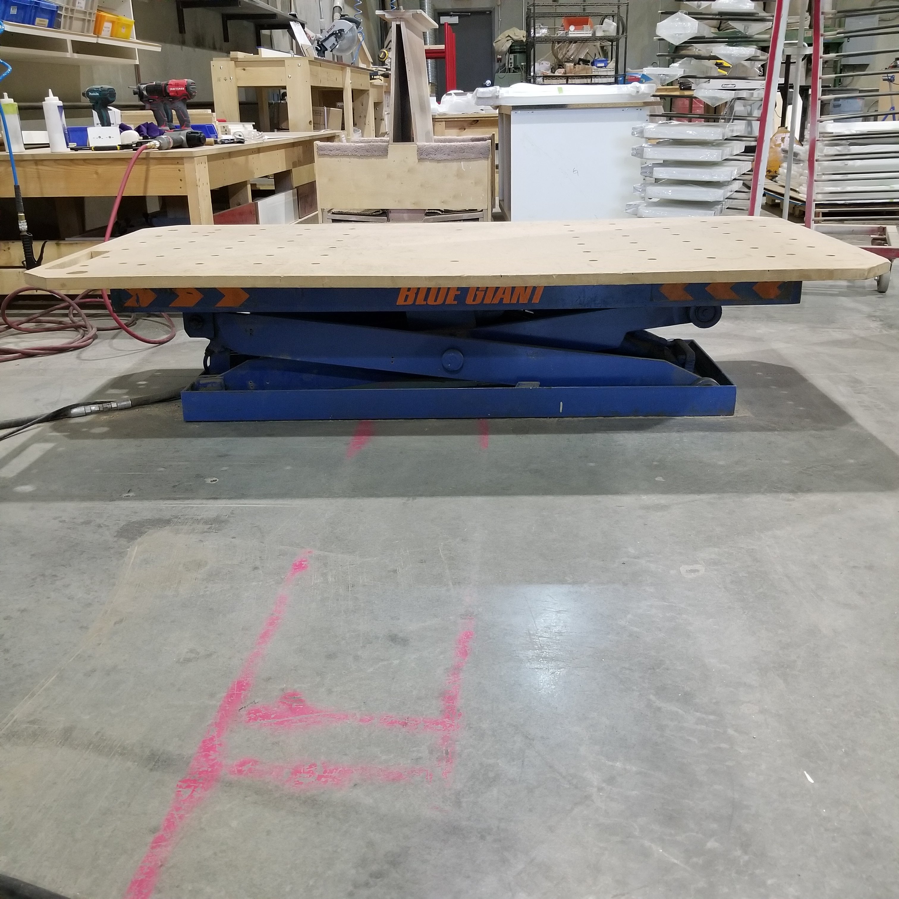 Used Blue Giant Scissor lift - 586-5 - Coast Machinery Group