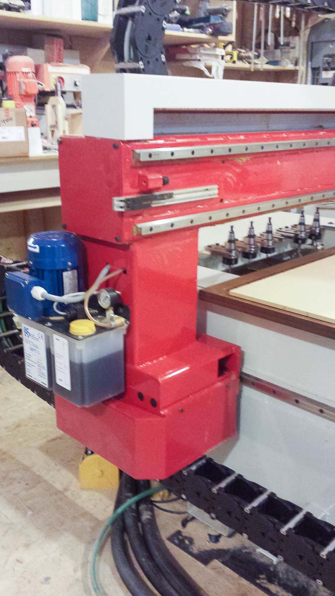 Used Holzher Cosmec Fox 48 Nesting CNC – Coast Machinery Group