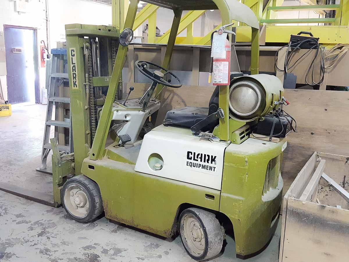 Used Clark C500 3500LB Forklift – Coast Machinery Group