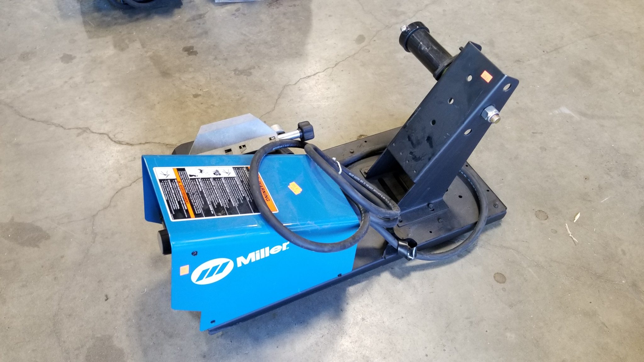 Used Miller 70 Series Wire Feeder – Coast Machinery Group