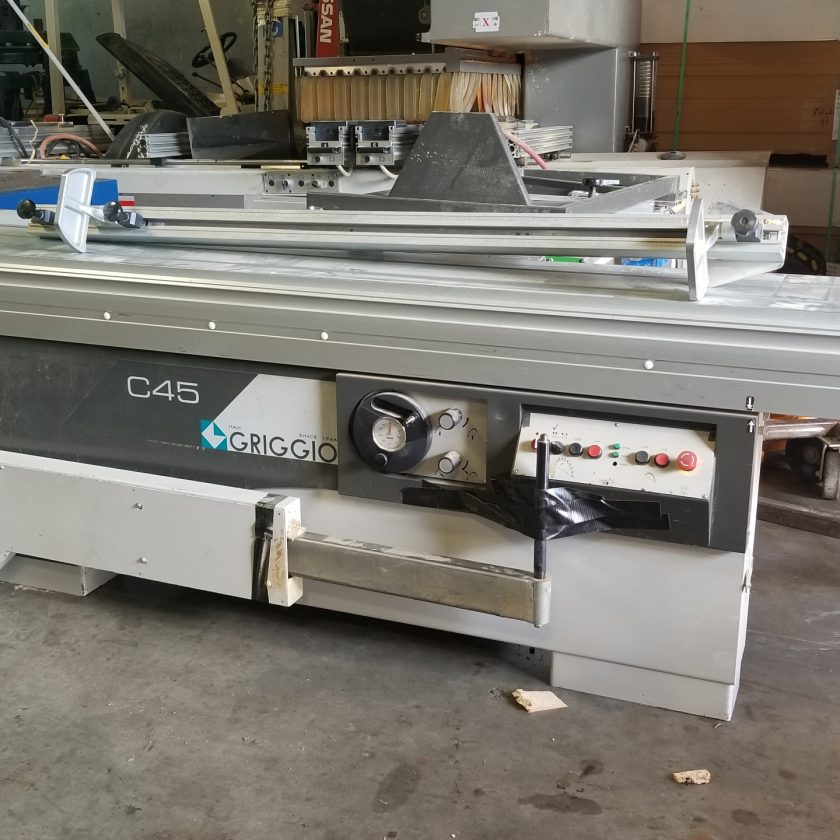 Used Griggio C-45 sliding table saw – Coast Machinery Group