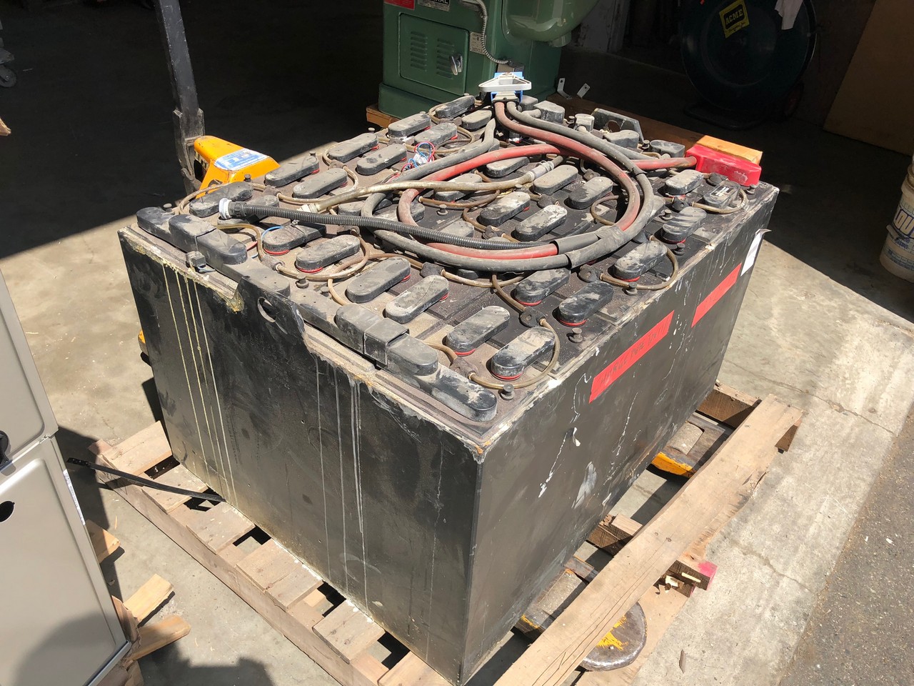 Used 48V Forklift Battery – Coast Machinery Group