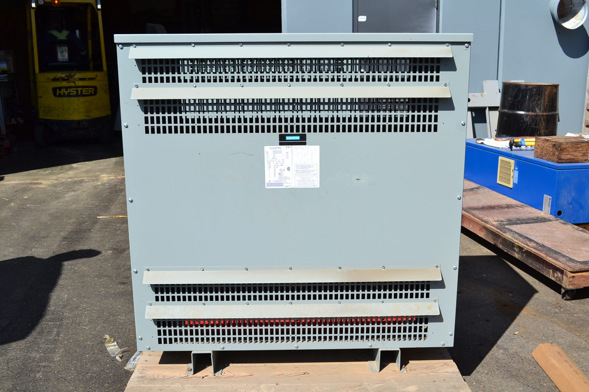 Used Siemens 300 KVA Transformer – Coast Machinery Group