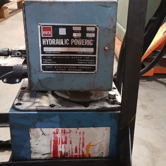 HUCK Powerig 940 Hydraulic Power Unit with Huck Rivet Gun – Coast ...