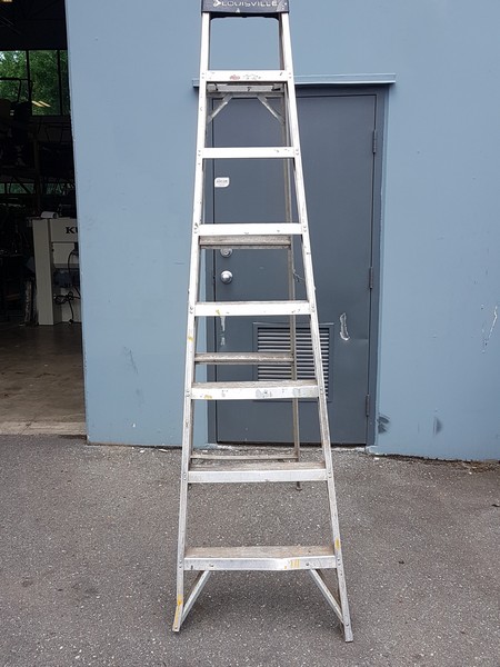 Used Louisville 8 ft. Aluminum Step Ladder – Coast Machinery Group Used Louisville 8 ft. Aluminum Step Ladder – Coast Machinery Group