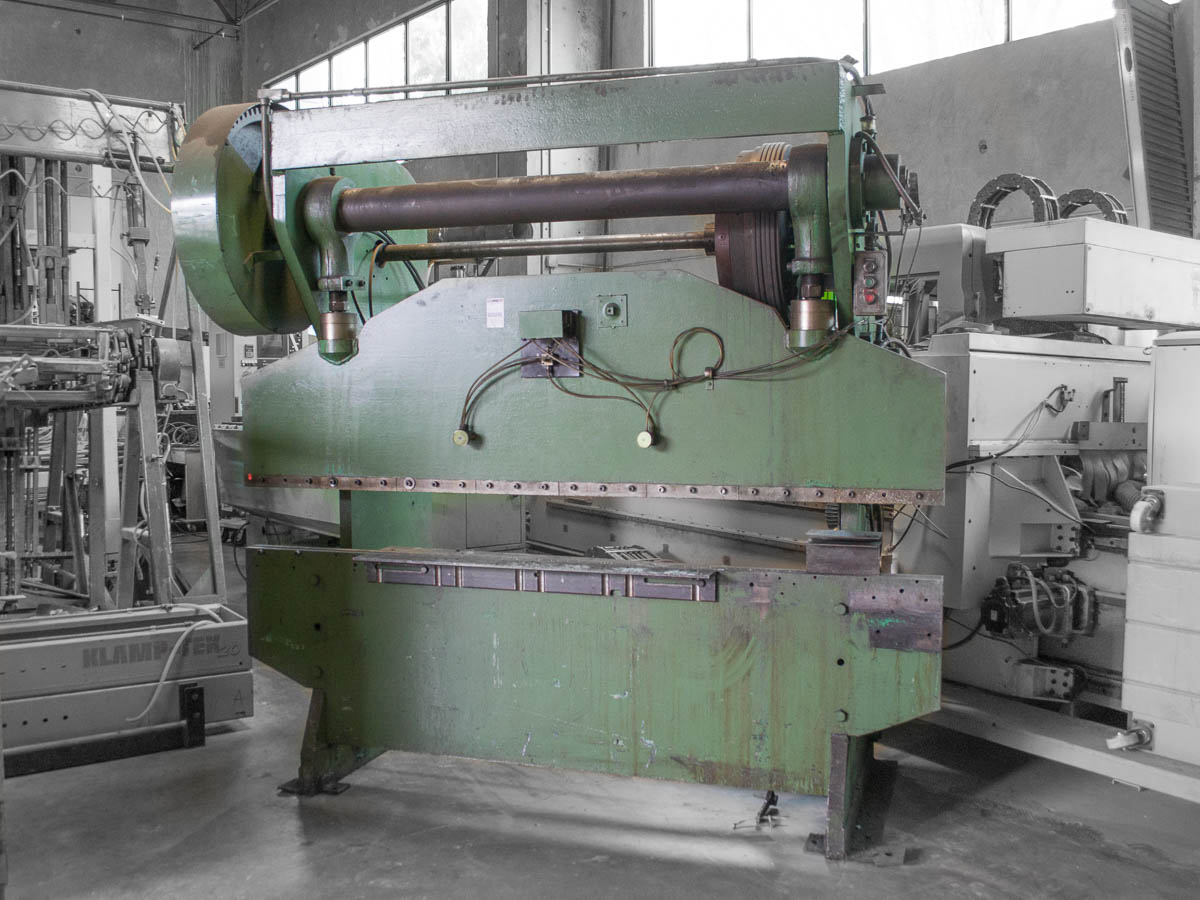 Used 75 TON Brake Press Custom – Coast Machinery Group