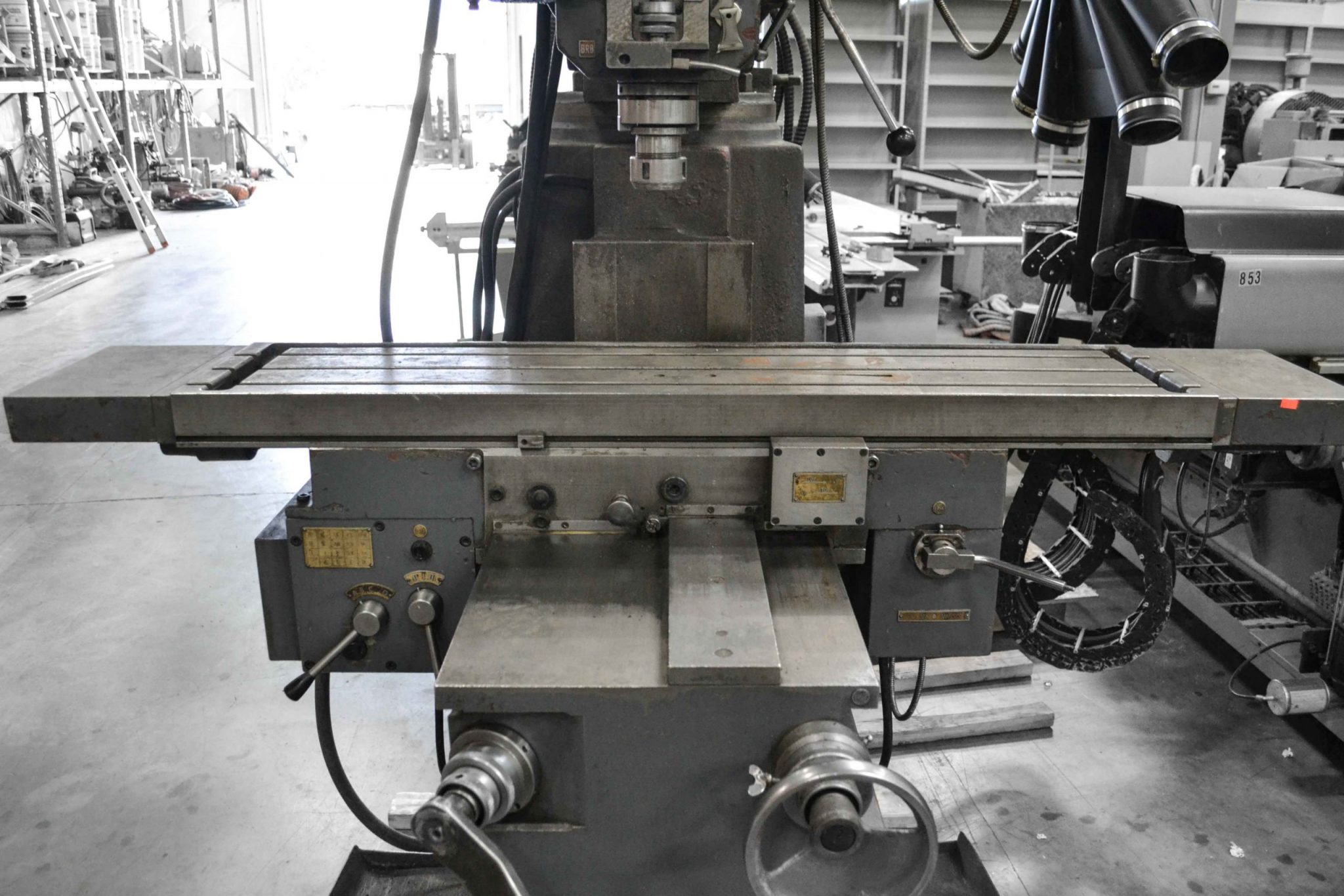 Used TOS FNK25 Milling Machine – Coast Machinery Group