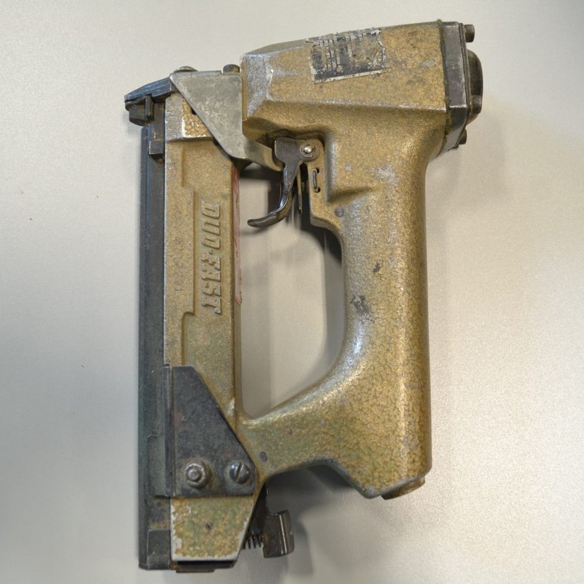 Used Duo Fast Staple Air Gun – Coast Machinery Group
