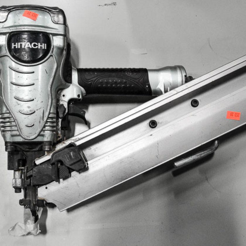 Used Hitachi NR90AF 2-Inch to 3-1/2-Inch Strip Nailer – Coast Machinery ...