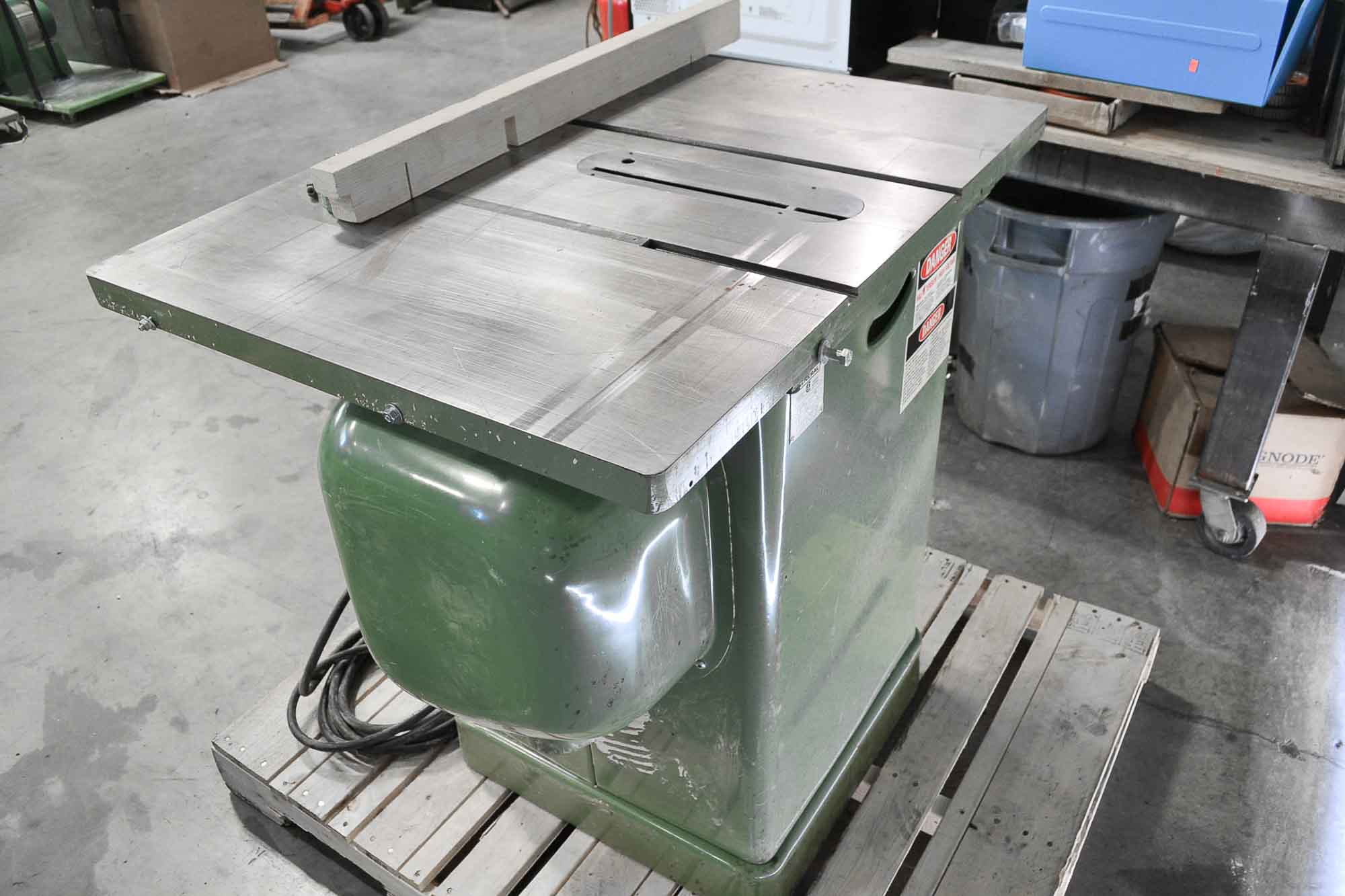 Used General 350 10" Table Saw – Coast Machinery Group