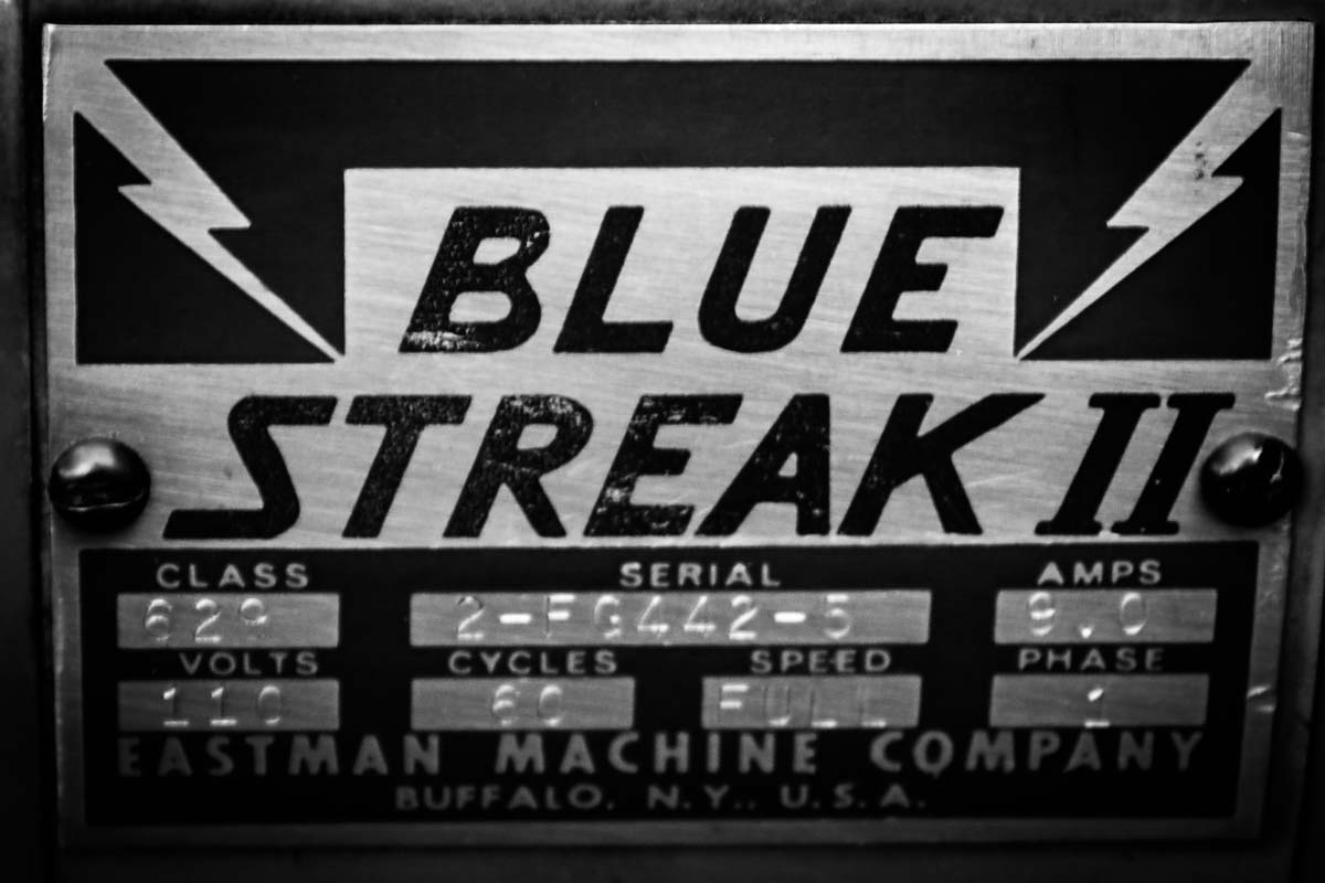 Used Eastman Blue Streak II Cloth Cutting Machine – Coast Machinery Group