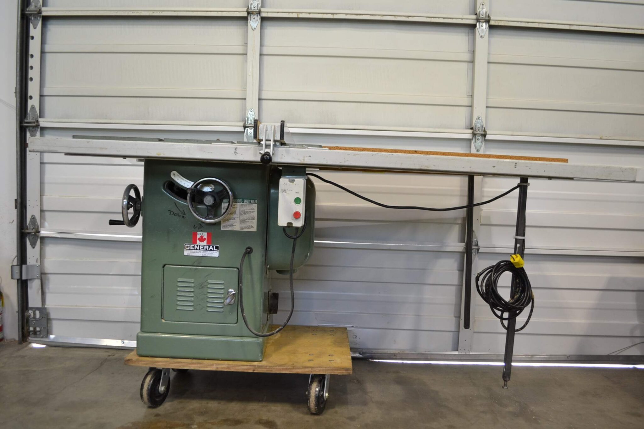 Used GENERAL 350 10" TABLE SAW, W/ GENERAL FENCE – Coast Machinery Group