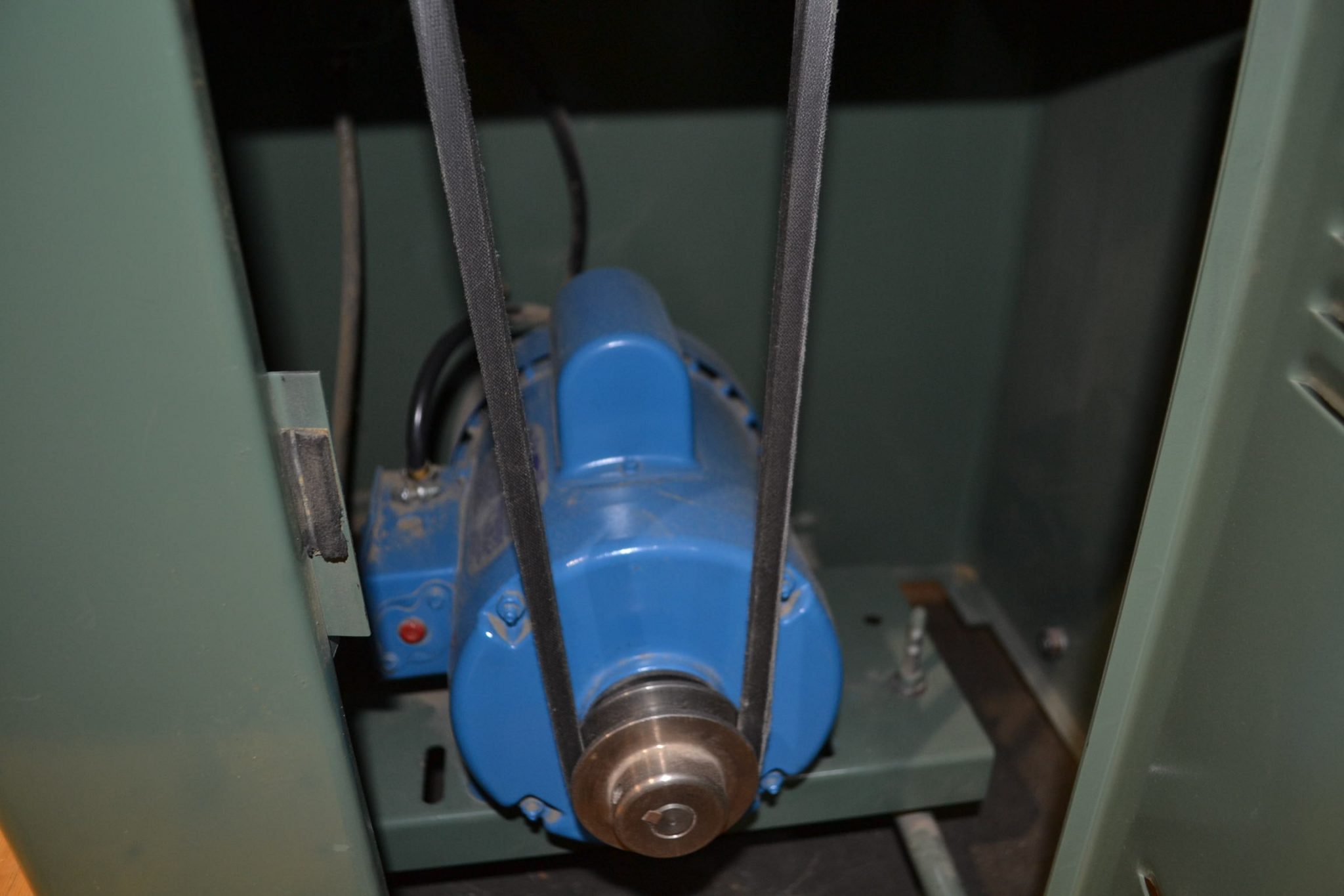 Used General 490 15 Inch Woodcutting Band Saw – Coast Machinery Group