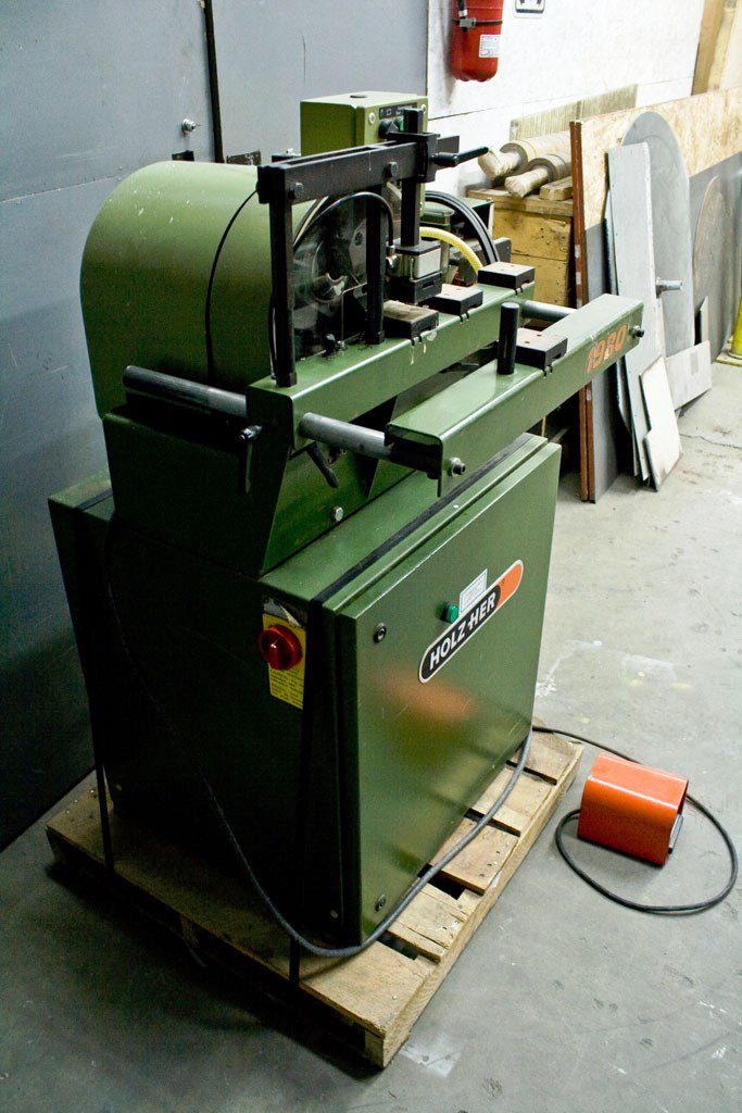 Used HolzHer 1980 Corner Rounder – Coast Machinery Group