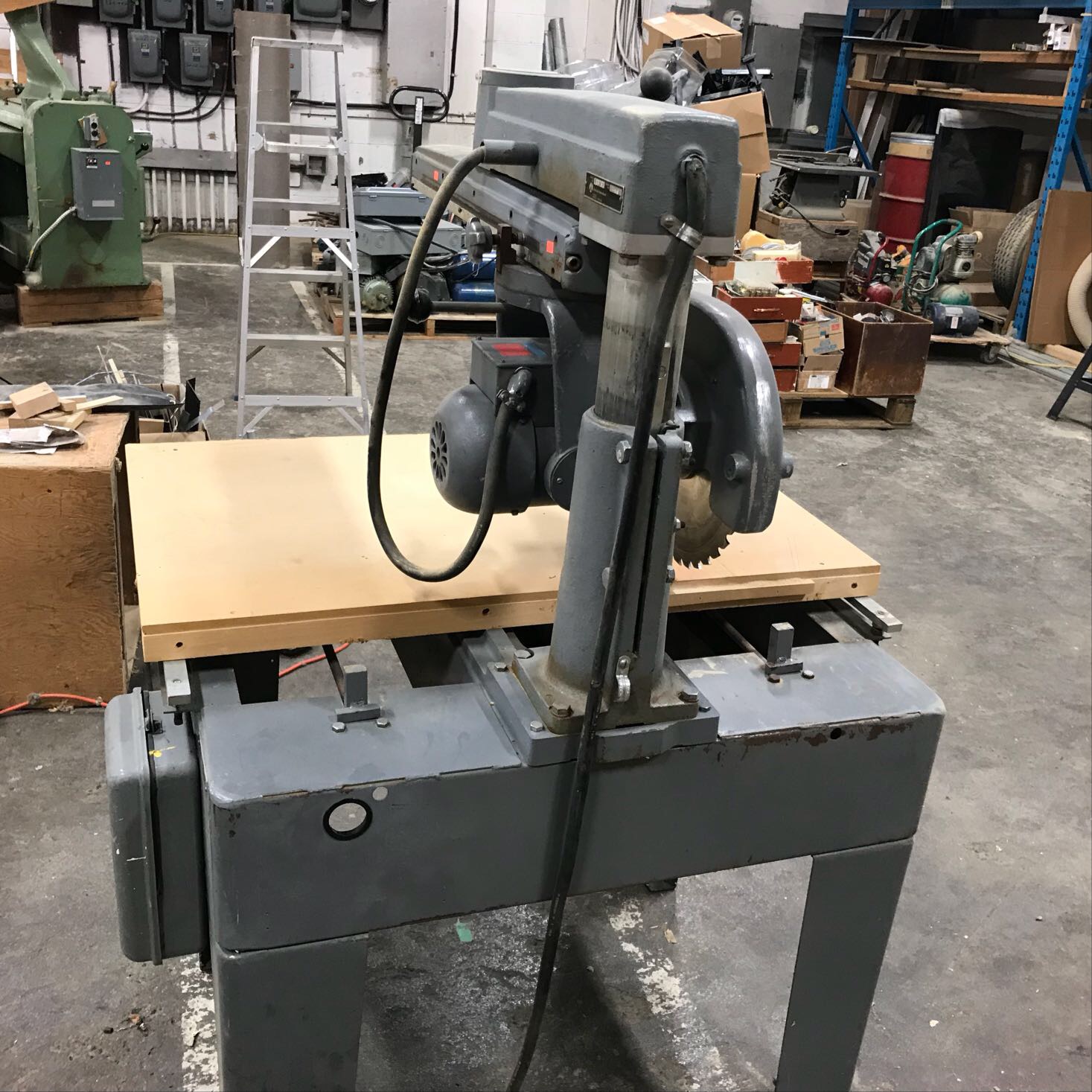 Used Rockwell Radial Arm Saw – Coast Machinery Group