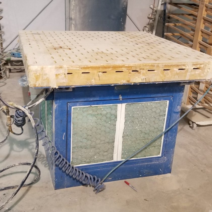 Used Denray Model 4800 Down Draft Table – Coast Machinery Group