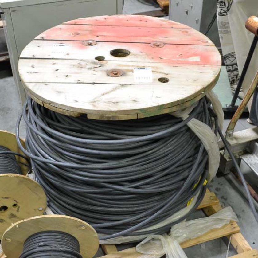 Used Electrical Wire RWU90 Underground 700ft Ruber covered – Coast ...