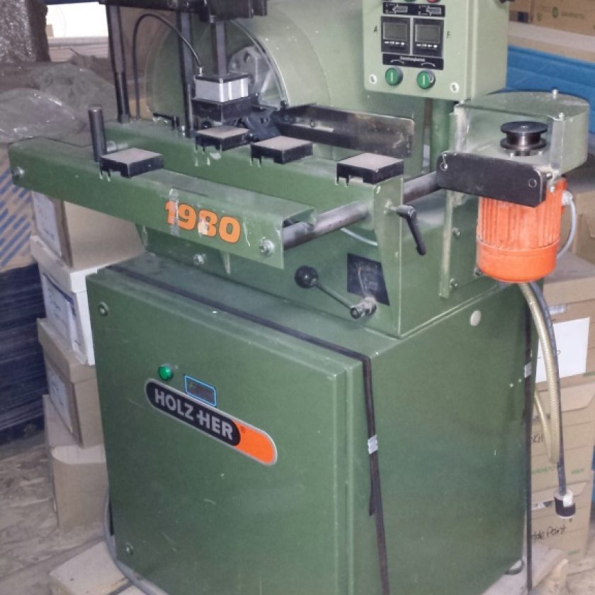 Used HolzHer 1980 Corner Rounder – Coast Machinery Group