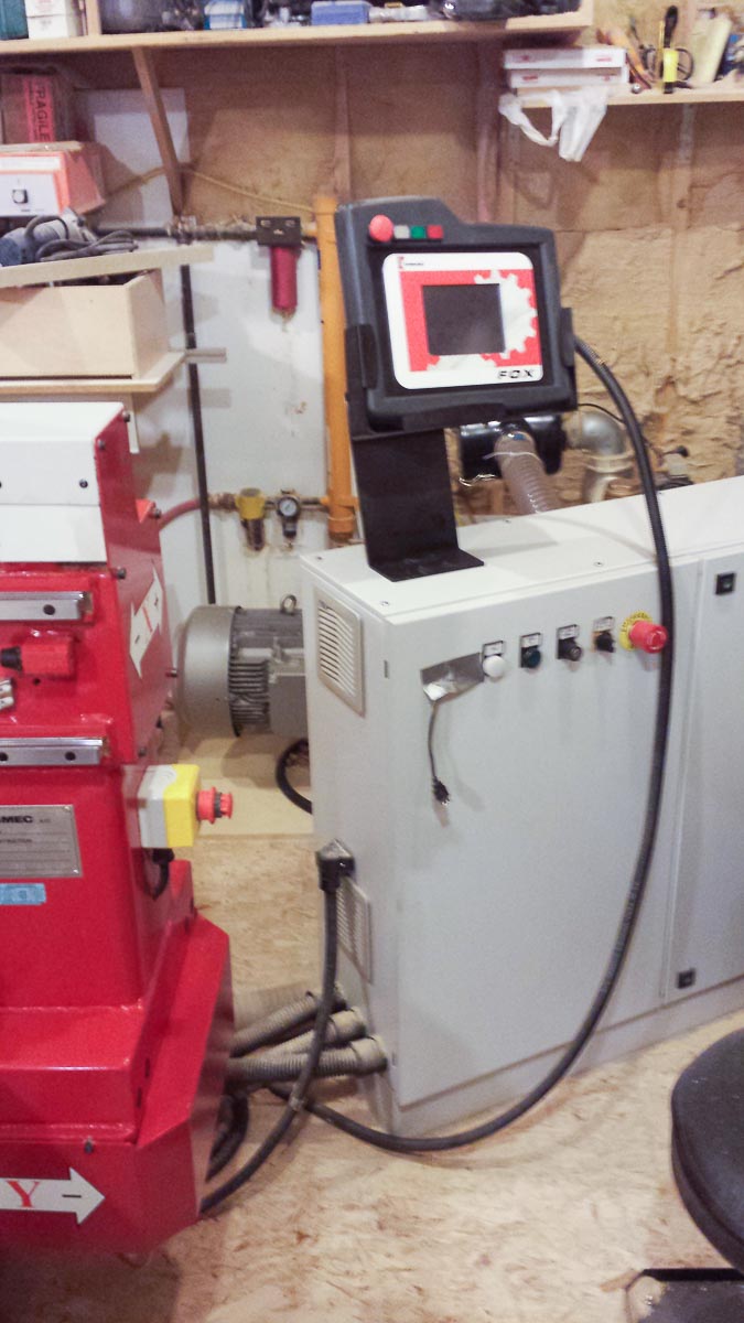 Used Holzher Cosmec Fox 48 Nesting CNC – Coast Machinery Group