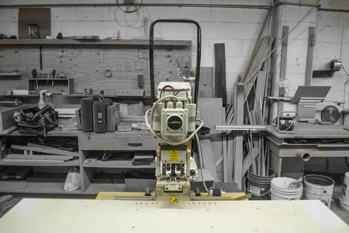 Used Mepla M850 Hinge Drill – Coast Machinery Group