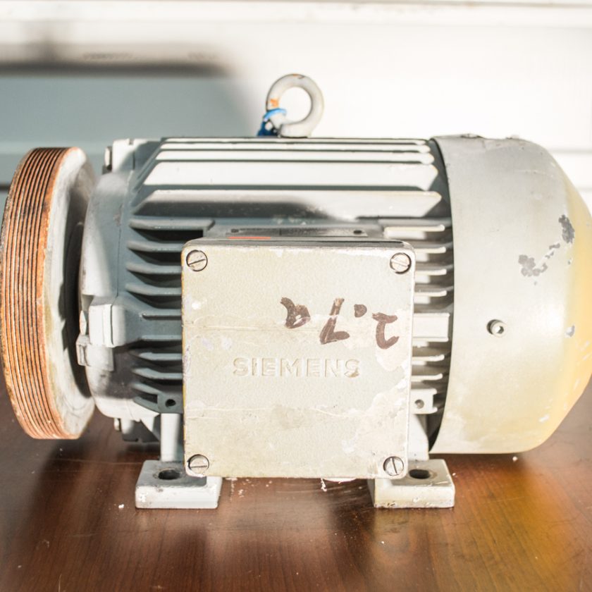 Used SIEMENS 4HP Electric Motor – Coast Machinery Group