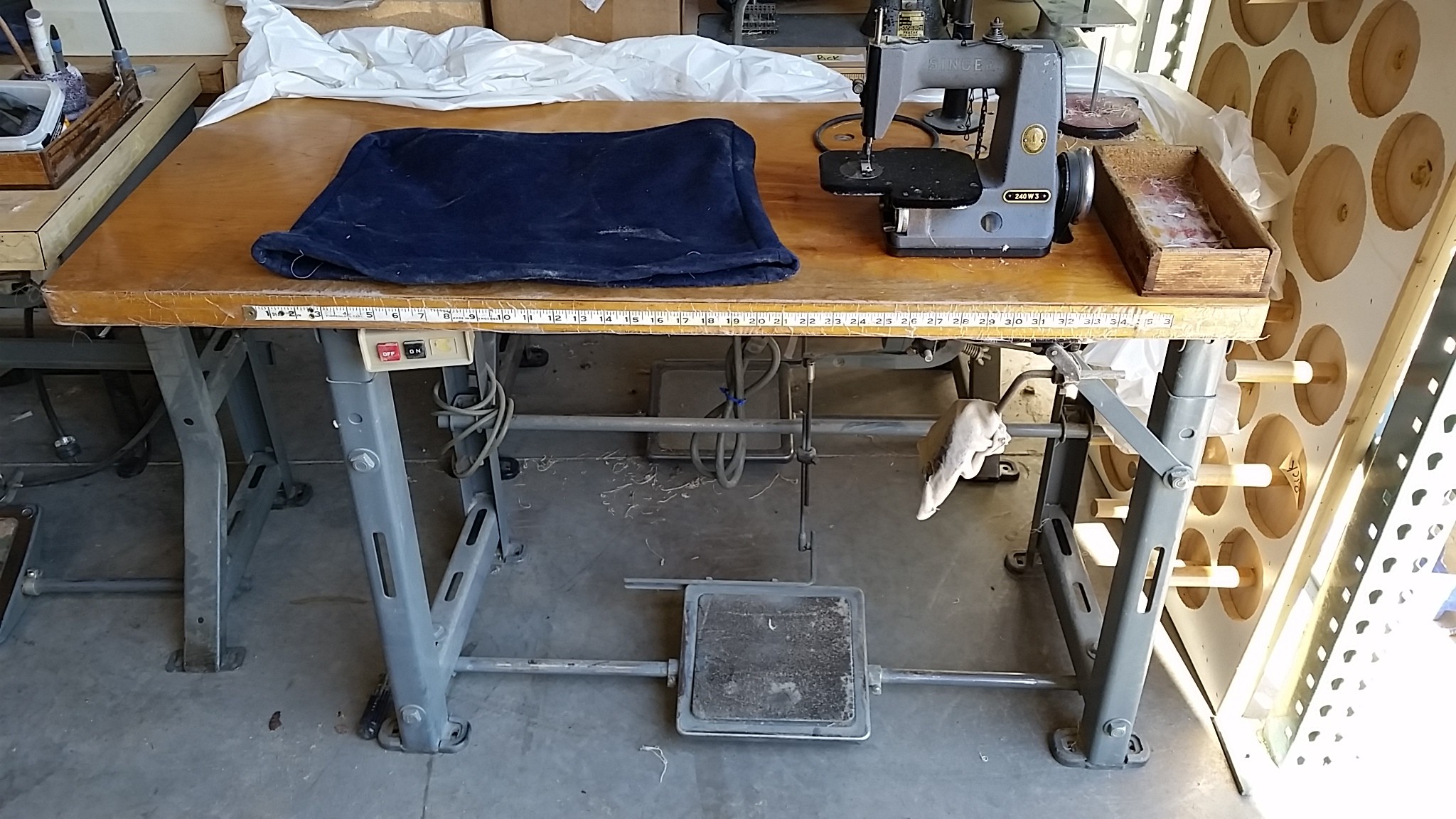 Used Singer Industrial grade sewing machine – Coast Machinery Group