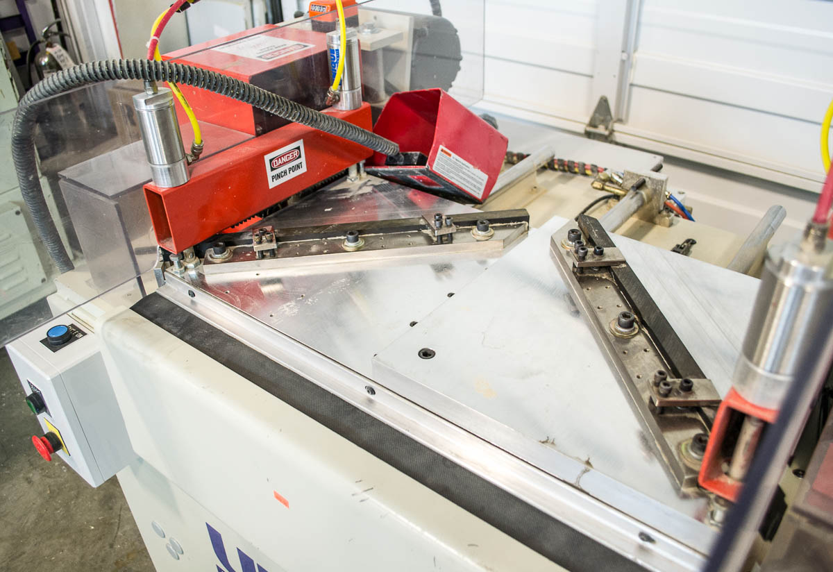 Used Unique 313 Finger Joint Miter Machine – Coast Machinery Group