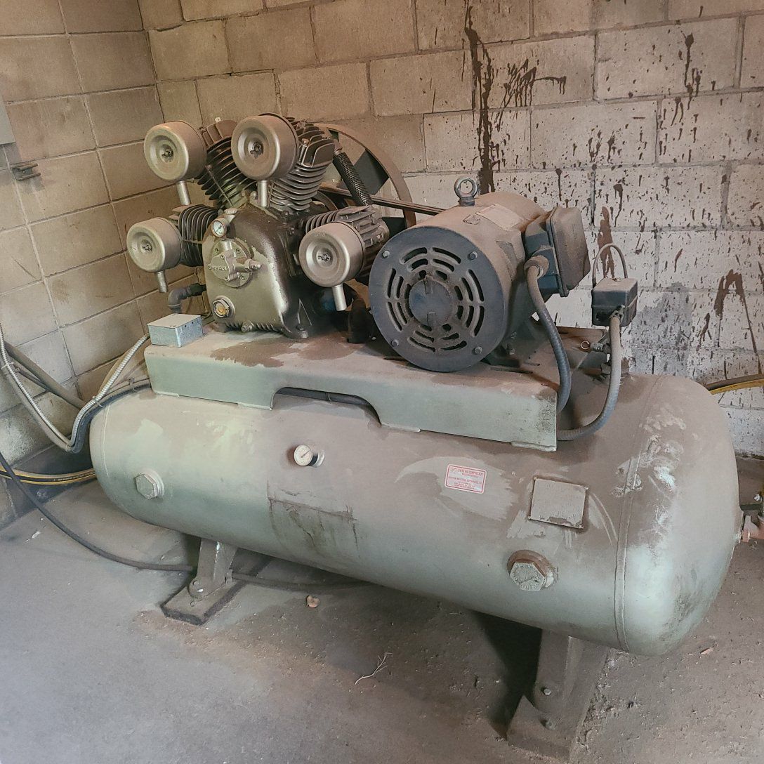 Used Swan 15 HP Piston Compressor – Coast Machinery Group