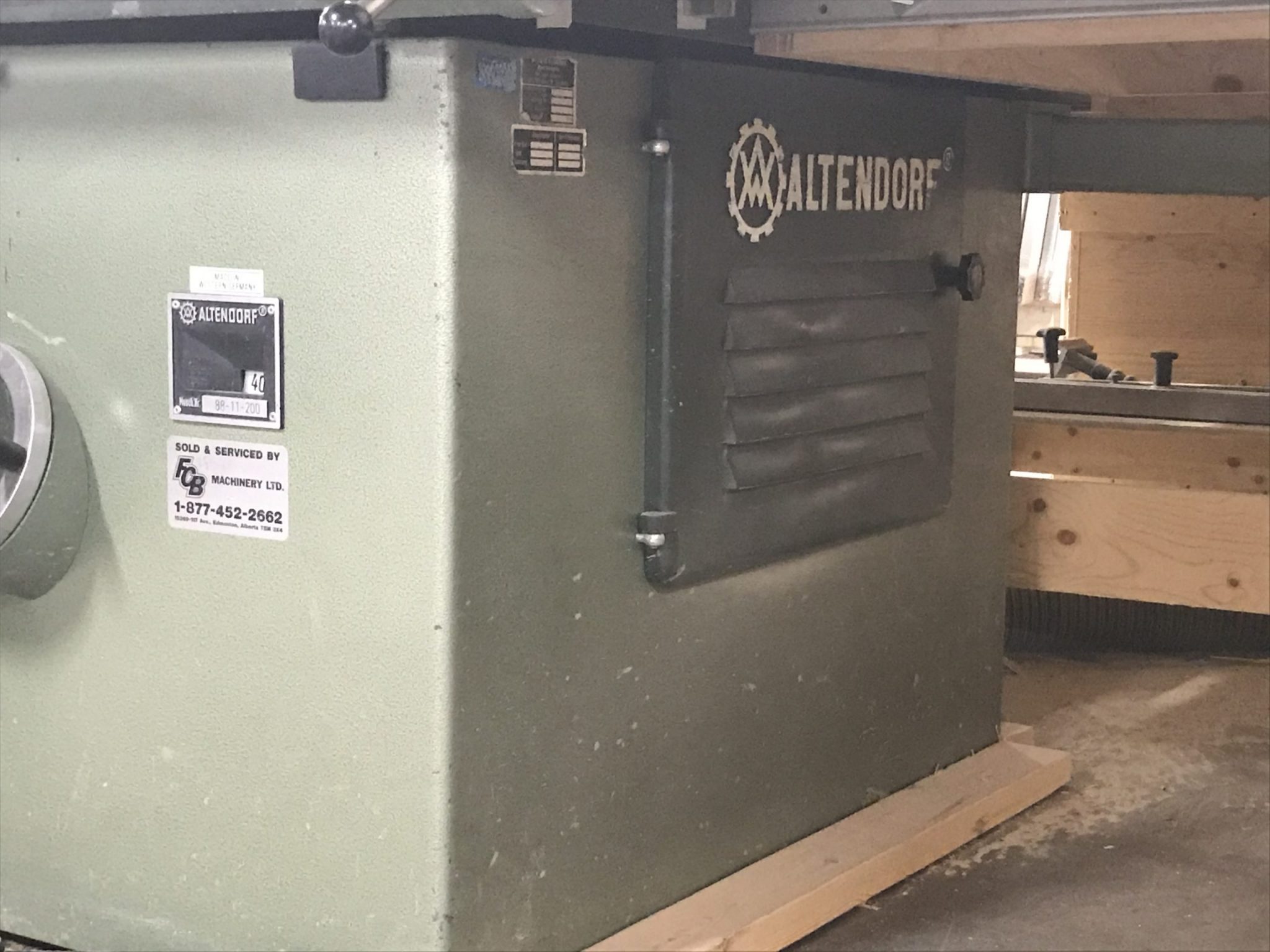 Used Altendorf F90 Sliding Saw – Coast Machinery Group