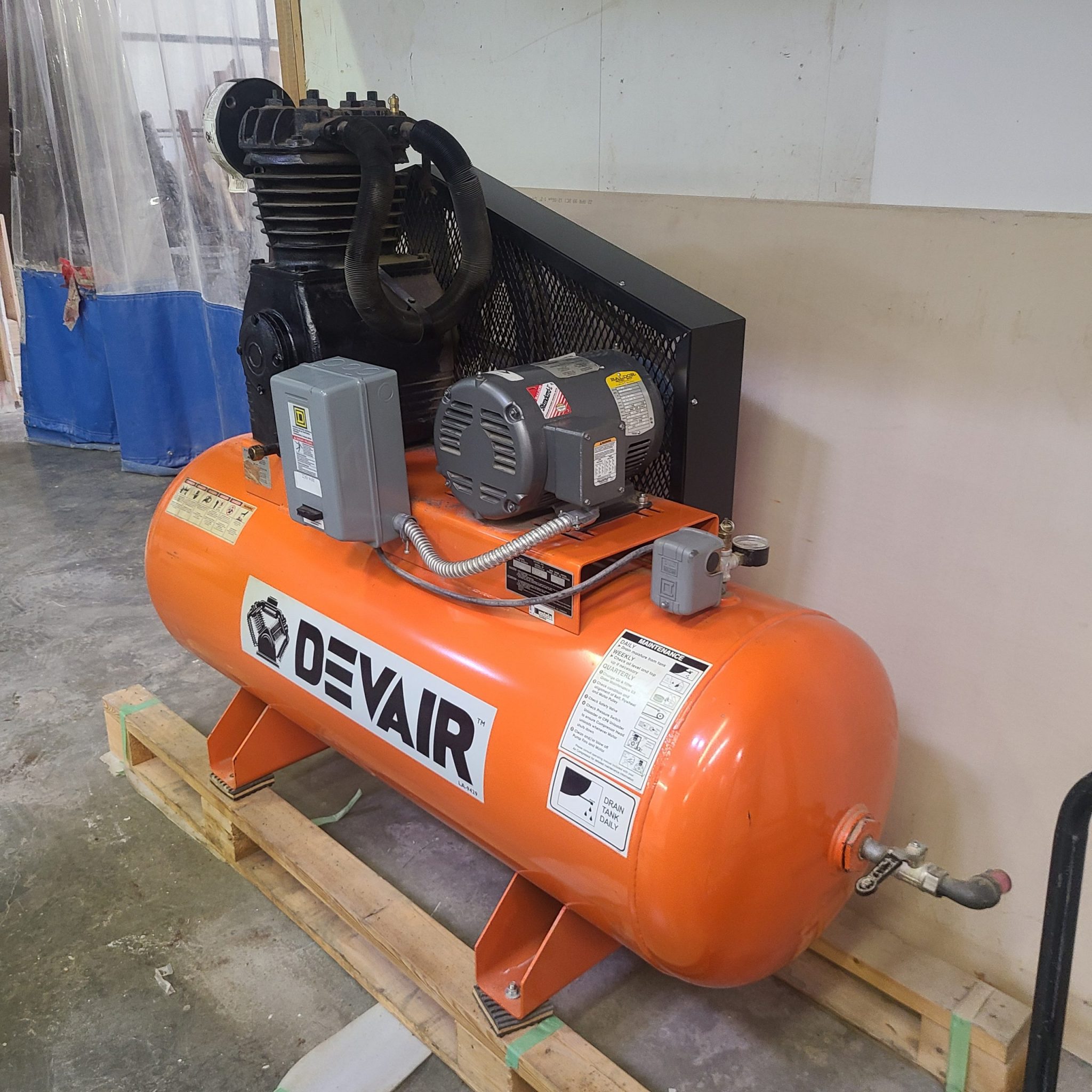 Used Devair 5 HP Compressor – Coast Machinery Group