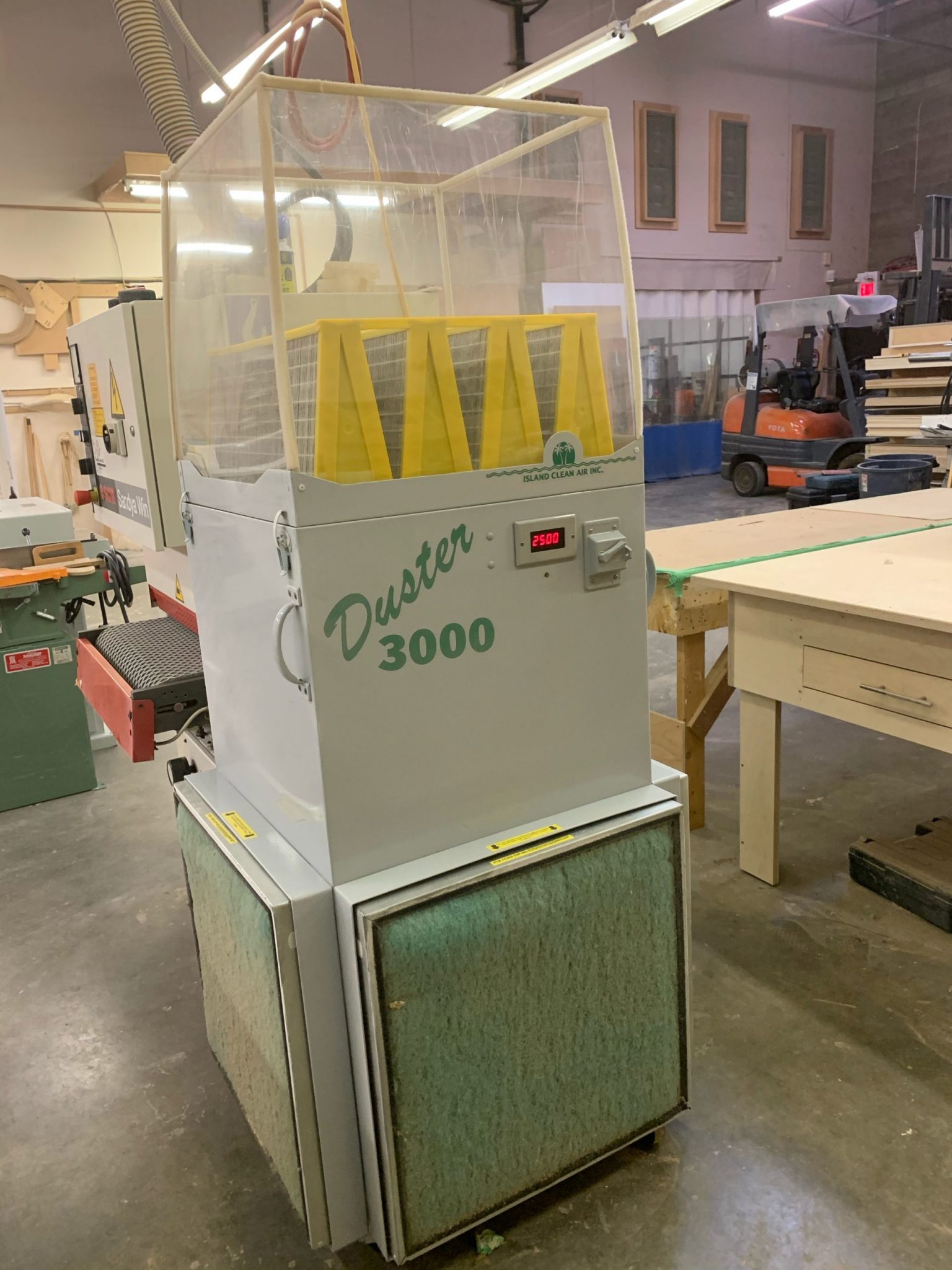 Used Duster 3000 Air Filter – Coast Machinery Group