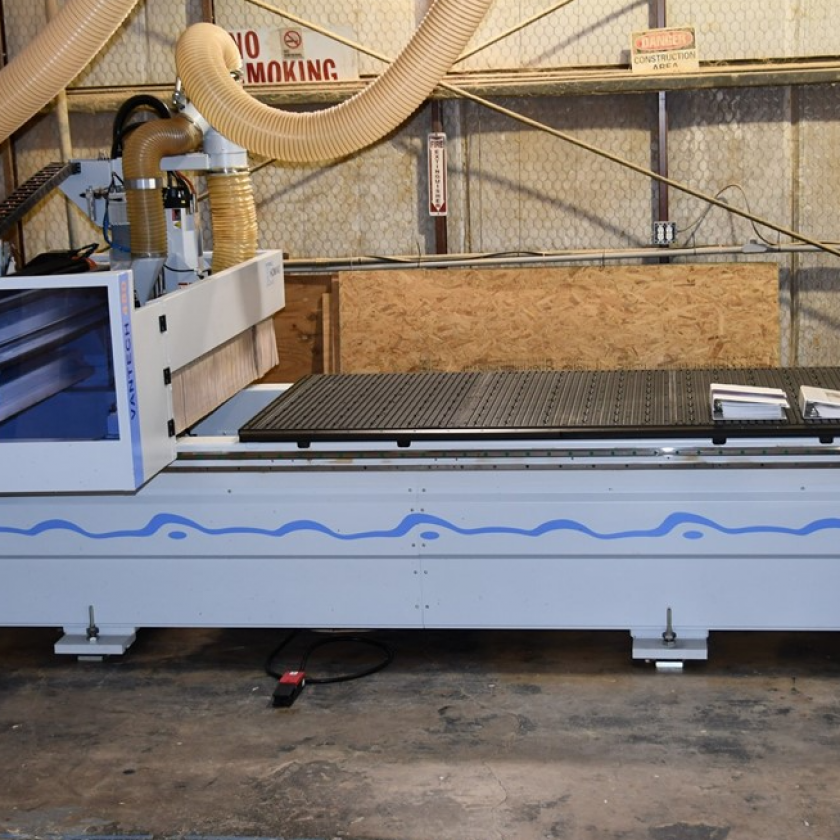 Used Weeke Vantech 480 CNC with offloading table – Coast Machinery Group