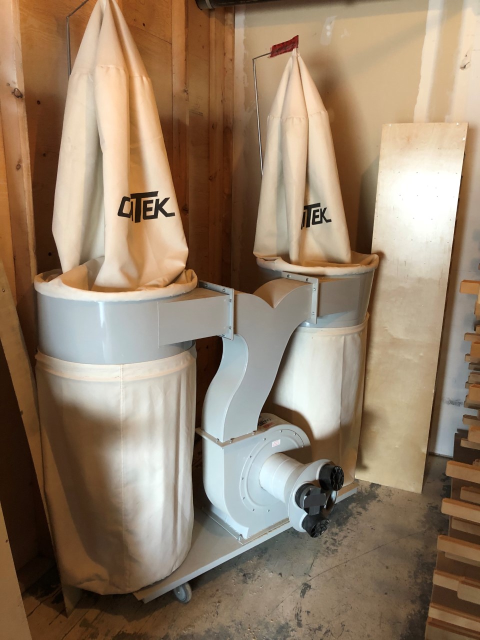 Used Cantek 5HP Dust Collector – Coast Machinery Group