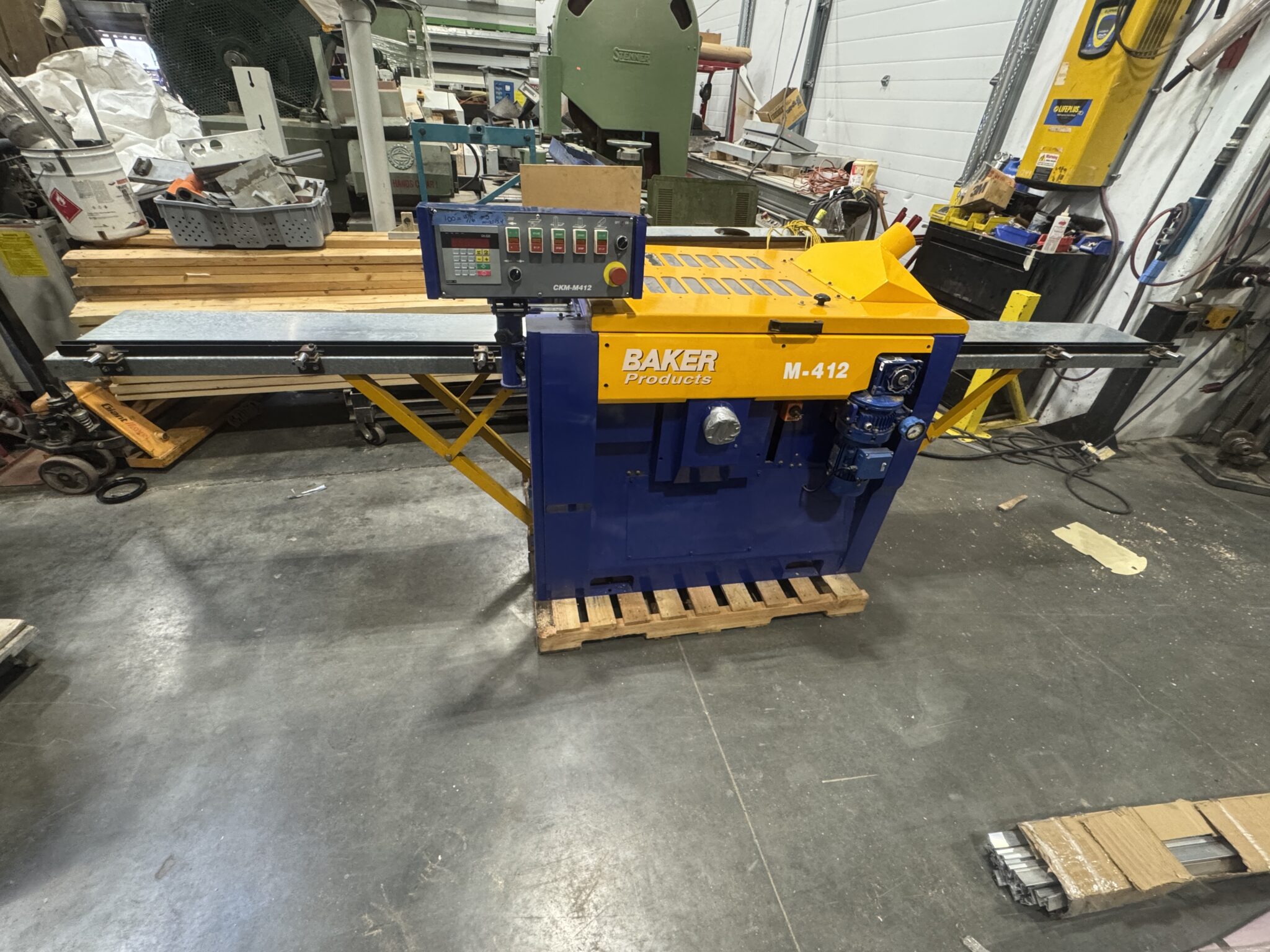 Used Baker M-412 Moulder – Coast Machinery Group
