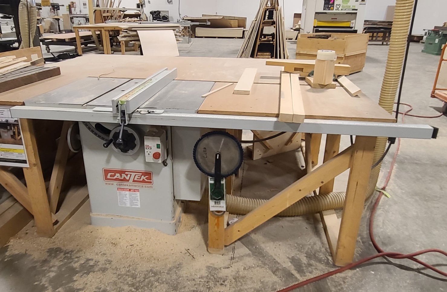 Used Cantek CANTA10 Table Saw – Coast Machinery Group