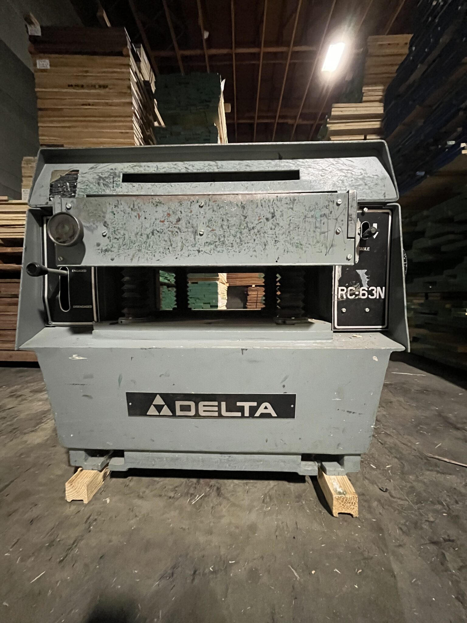 Used Delta RC-63N Planer – Coast Machinery Group