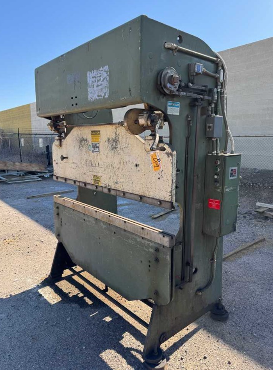 Used DI-ACRO "16-72" 25 Ton Press Brake – Coast Machinery Group